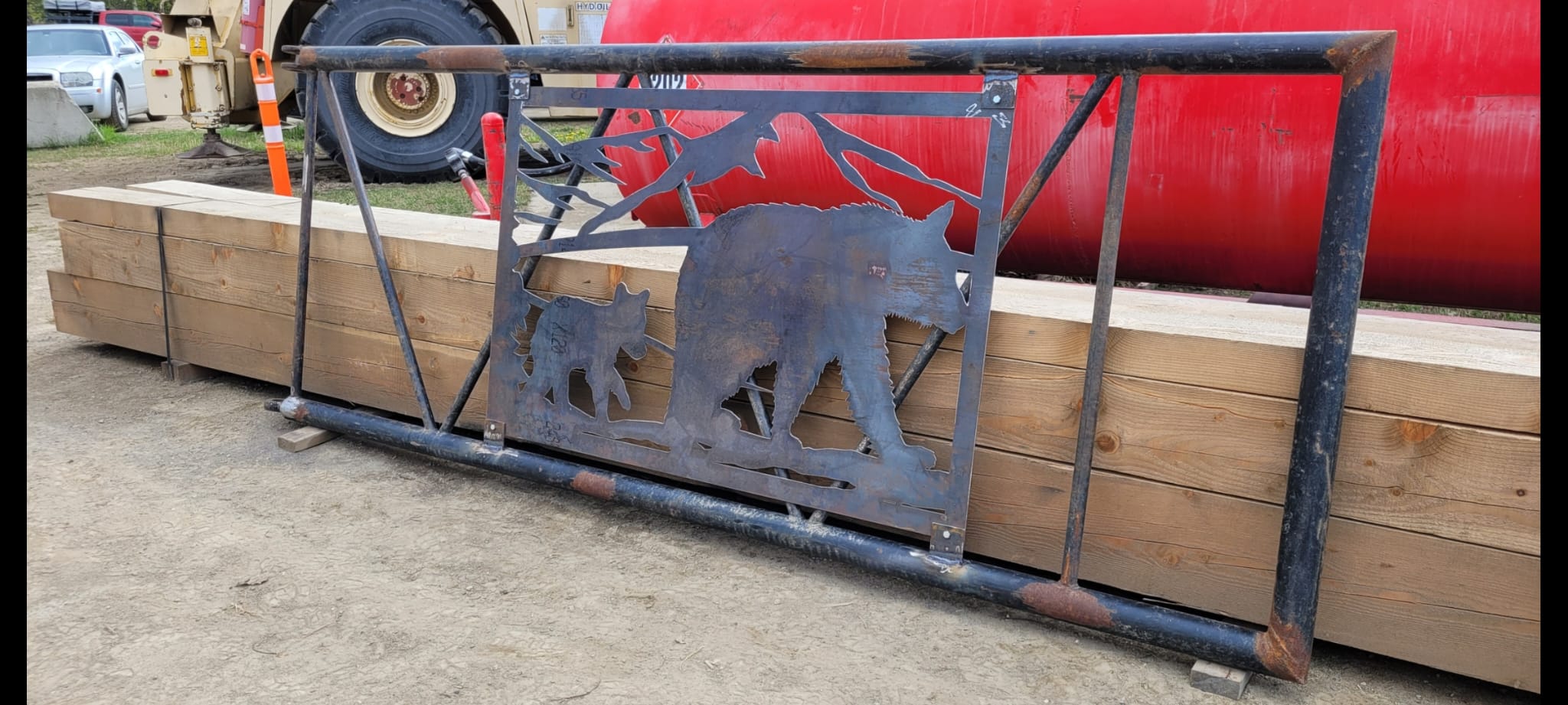 Heavy Steel Gates – BC Cranes